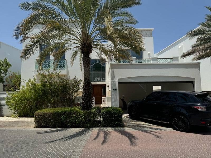 5 Bedroom Villa For Rent in The Wave (Almouj), Muscat | Bayut.om